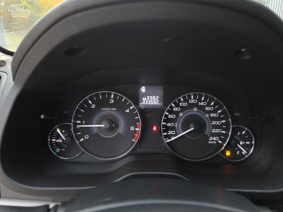 Melns Subaru Outback 2012 Šilutė, ar dzinēja tilpumu 2.00 L un nobraukumu 233 tūkst. km par 2350 €, foto 15 vietnē AUTOMOTO.COM.LV