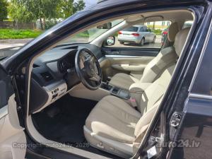 Black Subaru Outback 2012 in Tartu, with an engine capacity of 2.00 L and mileage of 176 thousand km for 5900 €, photo  on AUTOMOTO.COM.LV