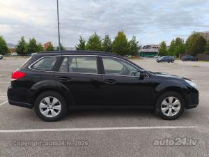 Black Subaru Outback 2012 in Tartu, with an engine capacity of 2.00 L and mileage of 176 thousand km for 5900 €, photo 15 on AUTOMOTO.COM.LV