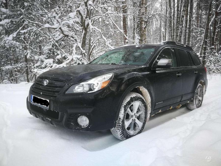 Melns Subaru Outback 2013 Ignalina, ar dzinēja tilpumu 3.60 L un nobraukumu 216 tūkst. km par 12800 €, foto 2 vietnē AUTOMOTO.COM.LV