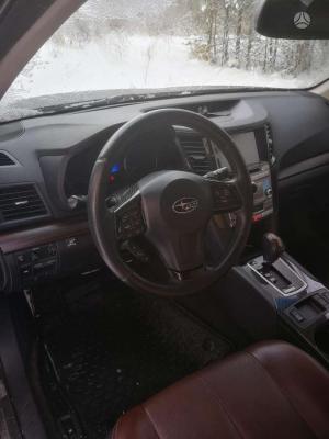 Melns Subaru Outback 2013 Ignalina, ar dzinēja tilpumu 3.60 L un nobraukumu 216 tūkst. km par 12800 €, foto 9 vietnē AUTOMOTO.COM.LV