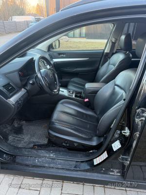 Melns Subaru Outback 2013 Tallina, ar dzinēja tilpumu 2.50 L un nobraukumu 200 tūkst. km par 5500 €, foto 8 vietnē AUTOMOTO.COM.LV