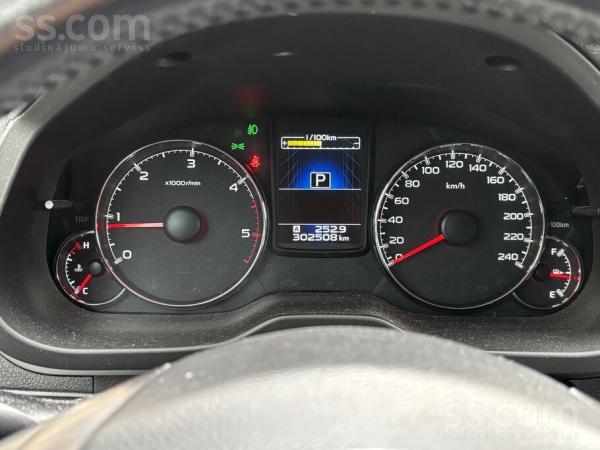 Melns Subaru Outback 2013 Tukums, ar dzinēja tilpumu 2.00 L un nobraukumu 304 tūkst. km par 3450 €, foto 7 vietnē AUTOMOTO.COM.LV