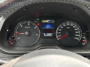 Black Subaru Outback 2013 in Tukums, with an engine capacity of 2.00 L and mileage of 304 thousand km for 3450 €, photo 8 on AUTOMOTO.COM.LV