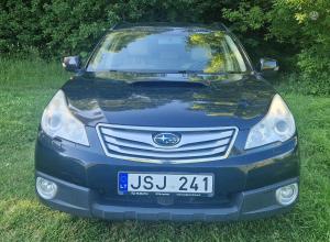 Melns Subaru Outback 2013 Viļņa, ar dzinēja tilpumu 2.00 L un nobraukumu 312 tūkst. km par 4500 €, foto 4 vietnē AUTOMOTO.COM.LV