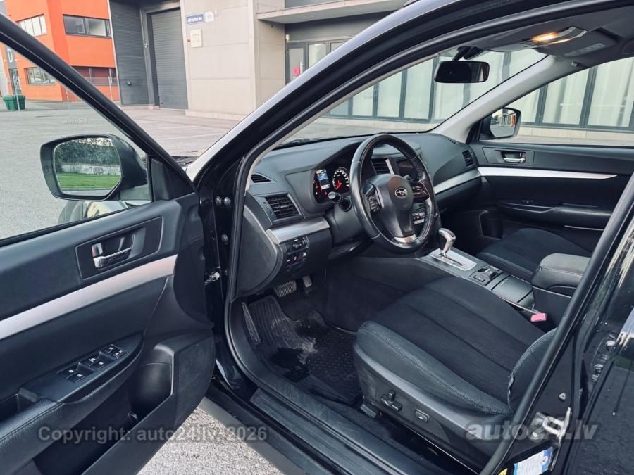 Melns Subaru Outback 2013 Tallina, ar dzinēja tilpumu 2.50 L un nobraukumu 200 tūkst. km par 6990 €, foto 9 vietnē AUTOMOTO.COM.LV