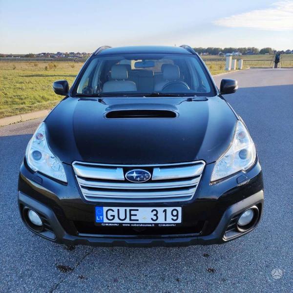Melns Subaru Outback 2013 Klaipėda, ar dzinēja tilpumu 2.00 L un nobraukumu 299 tūkst. km par 5900 €, foto 3 vietnē AUTOMOTO.COM.LV