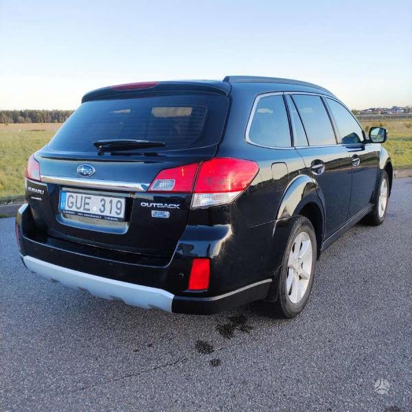 Melns Subaru Outback 2013 Klaipėda, ar dzinēja tilpumu 2.00 L un nobraukumu 299 tūkst. km par 5900 €, foto 8 vietnē AUTOMOTO.COM.LV