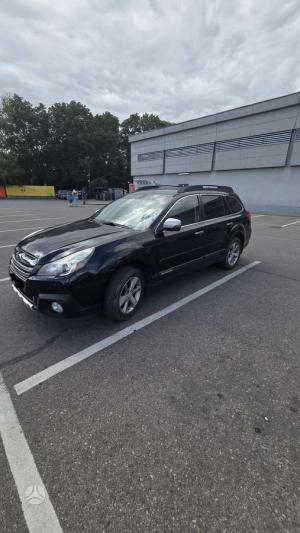 Black Subaru Outback 2013 in Vilnius, with an engine capacity of 2.50 L and mileage of 216 thousand km for 6500 €, photo  on AUTOMOTO.COM.LV