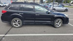 Black Subaru Outback 2013 in Vilnius, with an engine capacity of 2.50 L and mileage of 216 thousand km for 6500 €, photo 3 on AUTOMOTO.COM.LV