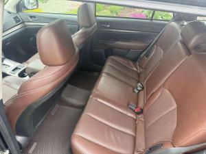 Black Subaru Outback 2013 in Kaunas, with an engine capacity of 3.60 L and mileage of 215 thousand km for 8900 €, photo 16 on AUTOMOTO.COM.LV