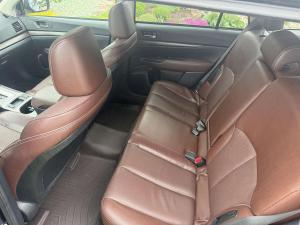 Black Subaru Outback 2013 in Kaunas, with an engine capacity of 3.60 L and mileage of 215 thousand km for 8900 €, photo 17 on AUTOMOTO.COM.LV