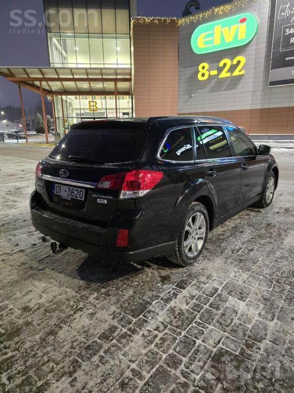 Melns Subaru Outback 2014 Rīga, ar dzinēja tilpumu 2.00 L un nobraukumu 329 tūkst. km par 5350 €, foto 3 vietnē AUTOMOTO.COM.LV