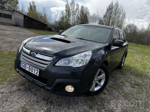 Black Subaru Outback 2014 in Daugavpils, with an engine capacity of 2.00 L and mileage of 329 thousand km for 3950 €, photo 4 on AUTOMOTO.COM.LV