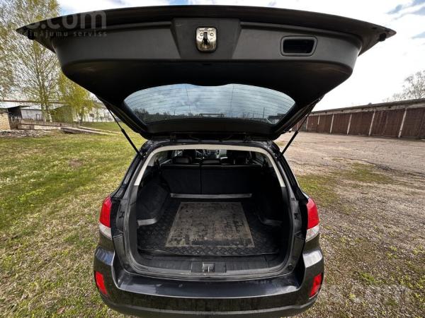 Melns Subaru Outback 2014 Daugavpils, ar dzinēja tilpumu 2.00 L un nobraukumu 329 tūkst. km par 3950 €, foto 8 vietnē AUTOMOTO.COM.LV