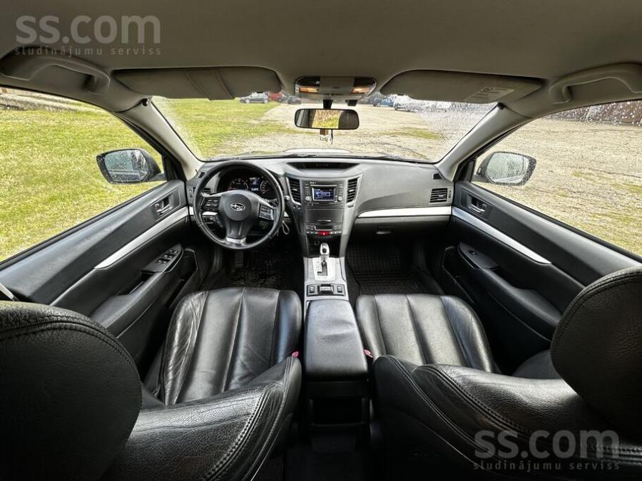 Black Subaru Outback 2014 in Daugavpils, with an engine capacity of 2.00 L and mileage of 329 thousand km for 3950 €, photo 18 on AUTOMOTO.COM.LV