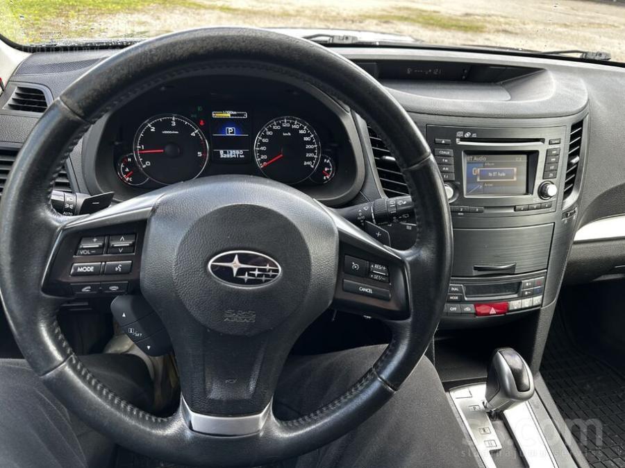 Black Subaru Outback 2014 in Daugavpils, with an engine capacity of 2.00 L and mileage of 329 thousand km for 3950 €, photo 21 on AUTOMOTO.COM.LV