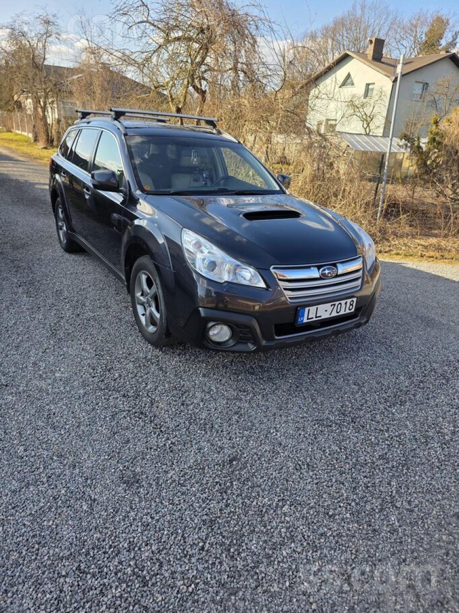 Melns Subaru Outback 2014 Rīga, ar dzinēja tilpumu 2.00 L un nobraukumu 165 tūkst. km par 6700 €, foto 1 vietnē AUTOMOTO.COM.LV