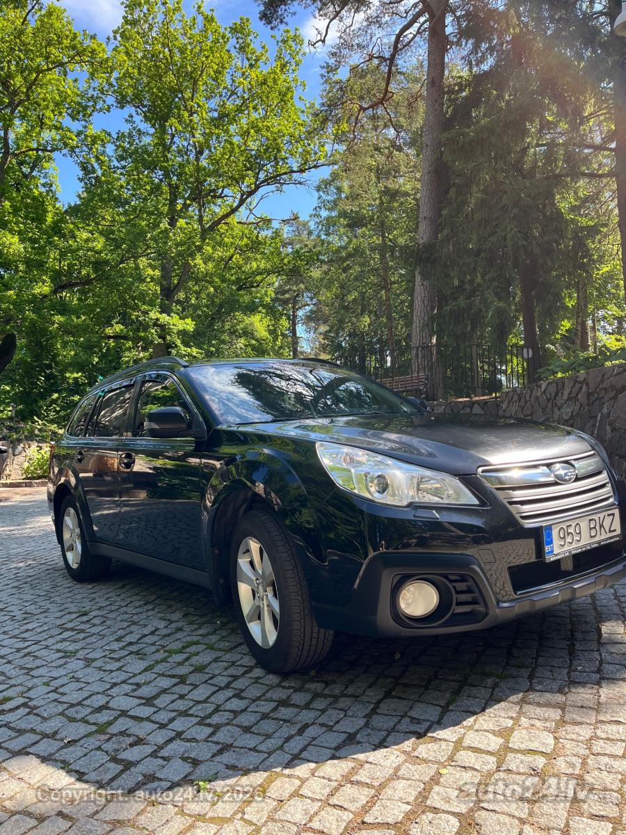 Melns Subaru Outback 2014 Tallina, ar dzinēja tilpumu 2.50 L un nobraukumu 220 tūkst. km par 7900 €, foto 3 vietnē AUTOMOTO.COM.LV