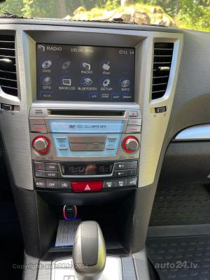 Melns Subaru Outback 2014 Tallina, ar dzinēja tilpumu 2.50 L un nobraukumu 220 tūkst. km par 7900 €, foto 12 vietnē AUTOMOTO.COM.LV