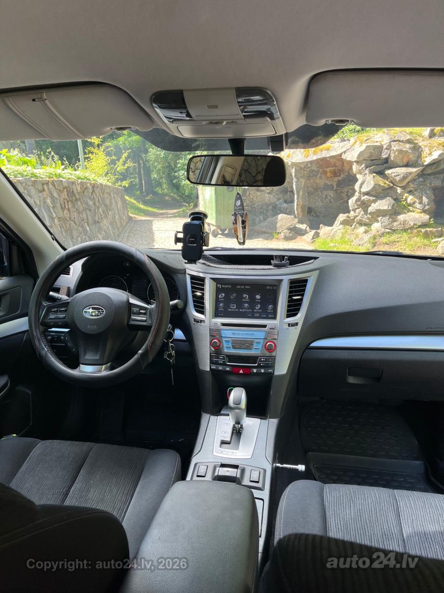Melns Subaru Outback 2014 Tallina, ar dzinēja tilpumu 2.50 L un nobraukumu 220 tūkst. km par 7900 €, foto 14 vietnē AUTOMOTO.COM.LV
