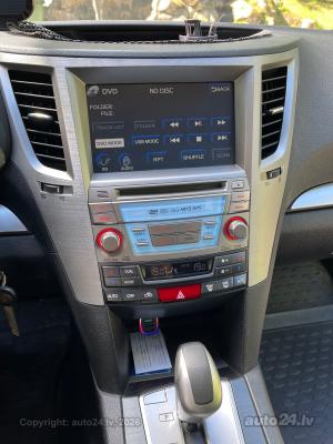 Melns Subaru Outback 2014 Tallina, ar dzinēja tilpumu 2.50 L un nobraukumu 220 tūkst. km par 7900 €, foto 16 vietnē AUTOMOTO.COM.LV