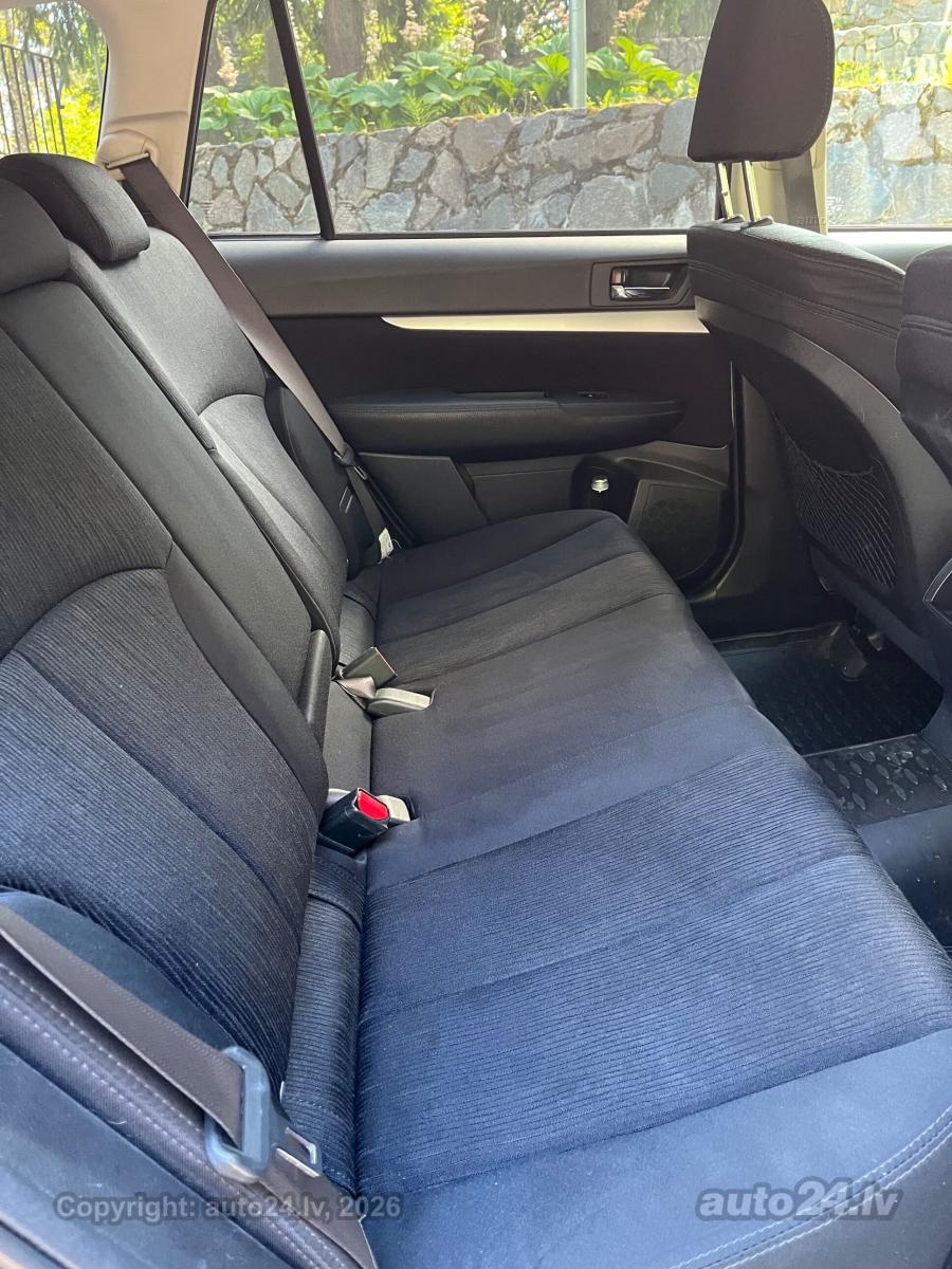 Melns Subaru Outback 2014 Tallina, ar dzinēja tilpumu 2.50 L un nobraukumu 220 tūkst. km par 7900 €, foto 18 vietnē AUTOMOTO.COM.LV