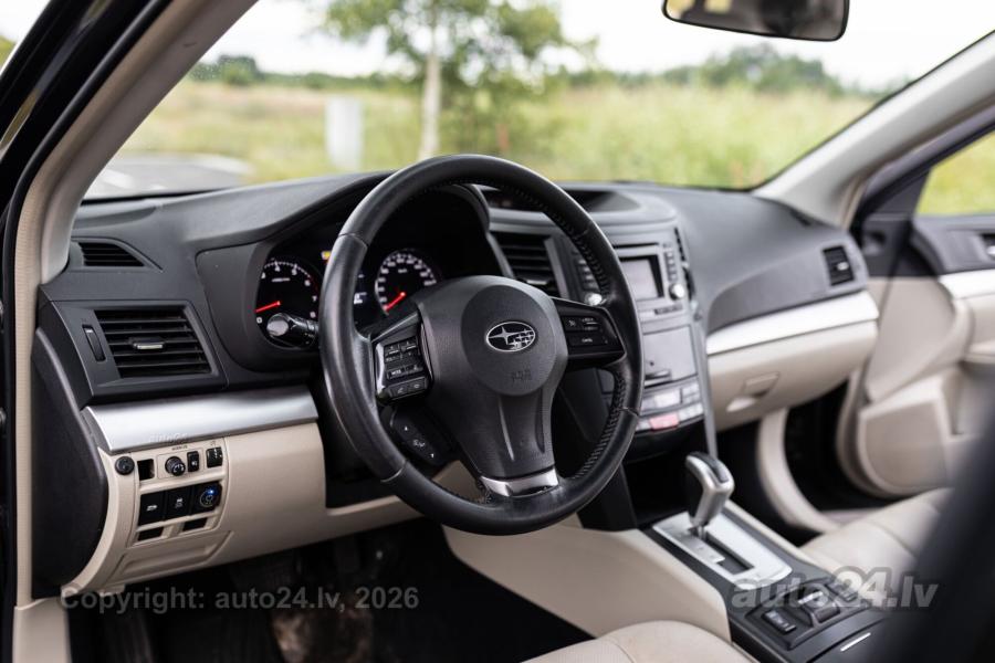 Black Subaru Outback 2014 in Tallinn, with an engine capacity of 2.50 L and mileage of 329 thousand km for 5490 €, photo 17 on AUTOMOTO.COM.LV