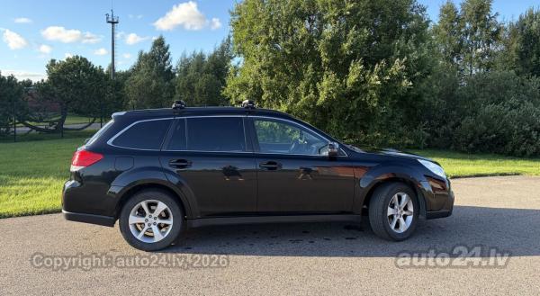 Melns Subaru Outback 2014 Narva, ar dzinēja tilpumu 2.00 L un nobraukumu 195 tūkst. km par 5500 €, foto 2 vietnē AUTOMOTO.COM.LV