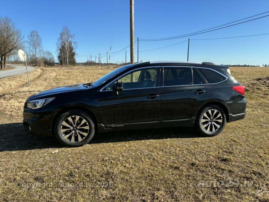 Melns Subaru Outback 2015 Tallina, ar dzinēja tilpumu 2.50 L un nobraukumu 266 tūkst. km par 9900 €, foto 5 vietnē AUTOMOTO.COM.LV