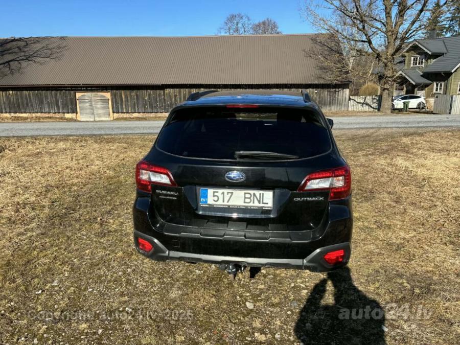 Melns Subaru Outback 2015 Tallina, ar dzinēja tilpumu 2.50 L un nobraukumu 266 tūkst. km par 9900 €, foto 17 vietnē AUTOMOTO.COM.LV