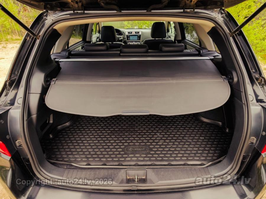 Melns Subaru Outback 2015 Jegeva, ar dzinēja tilpumu 2.00 L un nobraukumu 199 tūkst. km par 13500 €, foto 10 vietnē AUTOMOTO.COM.LV