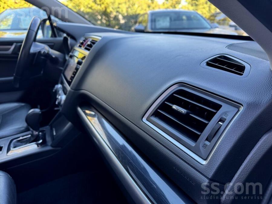 Black Subaru Outback 2015 in Riga, with an engine capacity of 2.50 L and mileage of 267 thousand km for 11900 €, photo 15 on AUTOMOTO.COM.LV