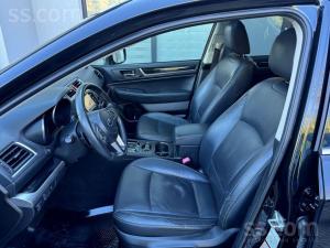 Black Subaru Outback 2015 in Riga, with an engine capacity of 2.50 L and mileage of 267 thousand km for 11900 €, photo 17 on AUTOMOTO.COM.LV
