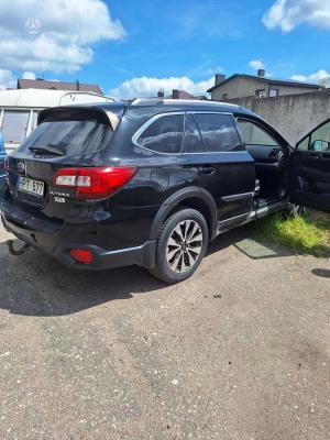 Black Subaru Outback 2015 in Siauliai, with an engine capacity of 2.00 L and mileage of 1 thousand km for 2600 €, photo 5 on AUTOMOTO.COM.LV