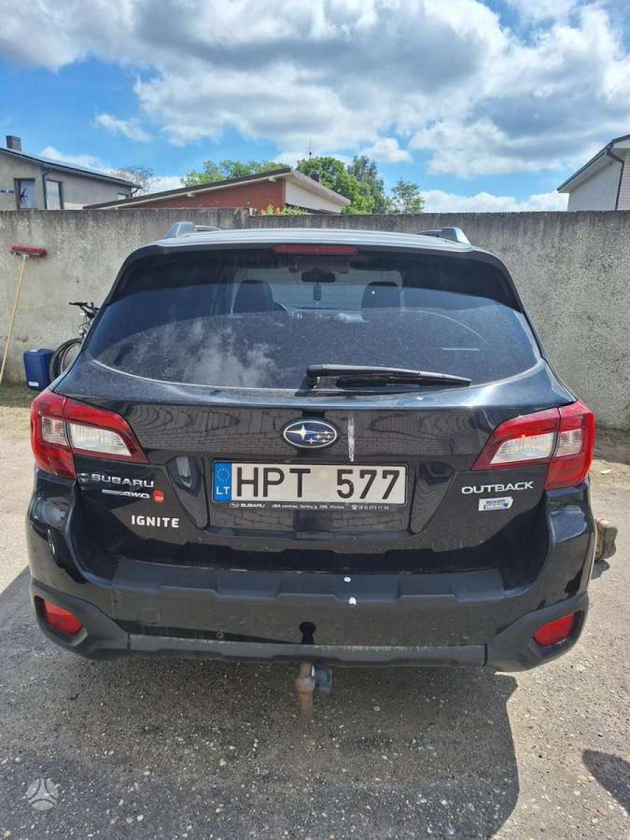 Black Subaru Outback 2015 in Siauliai, with an engine capacity of 2.00 L and mileage of 1 thousand km for 2600 €, photo 6 on AUTOMOTO.COM.LV