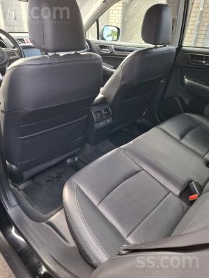 Black Subaru Outback 2015 in Riga, with an engine capacity of 2.00 L and mileage of 189 thousand km for 12000 €, photo 10 on AUTOMOTO.COM.LV