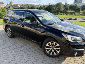 Black Subaru Outback 2015 in Vilnius, with an engine capacity of 2.50 L and mileage of 313 thousand km for 12900 €, photo 4 on AUTOMOTO.COM.LV