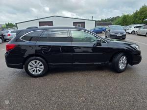 Black Subaru Outback 2015 in Utena, with an engine capacity of 2.00 L and mileage of 208 thousand km for 8950 €, photo 3 on AUTOMOTO.COM.LV