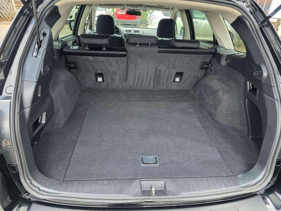 Black Subaru Outback 2015 in Utena, with an engine capacity of 2.00 L and mileage of 208 thousand km for 8950 €, photo 26 on AUTOMOTO.COM.LV