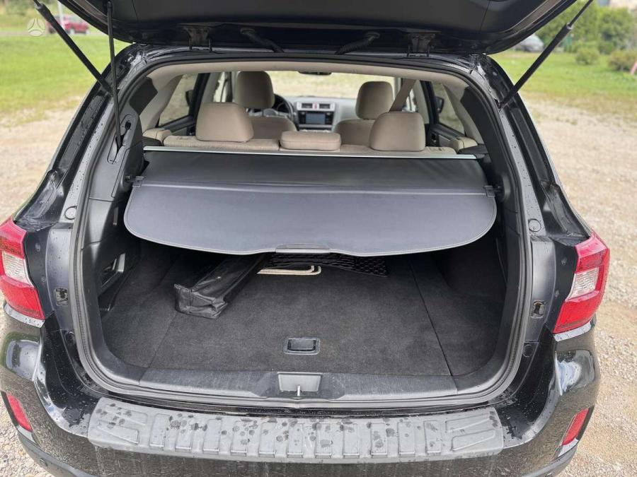 Black Subaru Outback 2015 in Vilnius, with an engine capacity of 2.50 L and mileage of 275 thousand km for 8300 €, photo 11 on AUTOMOTO.COM.LV