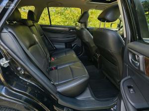 Black Subaru Outback 2015 in Alytus, with an engine capacity of 3.60 L and mileage of 182 thousand km for 13260 €, photo 27 on AUTOMOTO.COM.LV