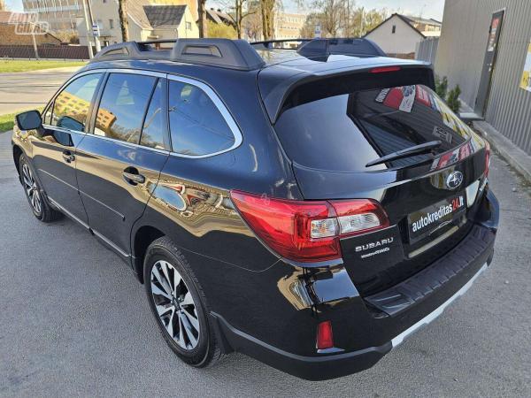 Black Subaru Outback 2016 in Siauliai, with an engine capacity of 2.50 L and mileage of 177 thousand km for 13950 €, photo 5 on AUTOMOTO.COM.LV