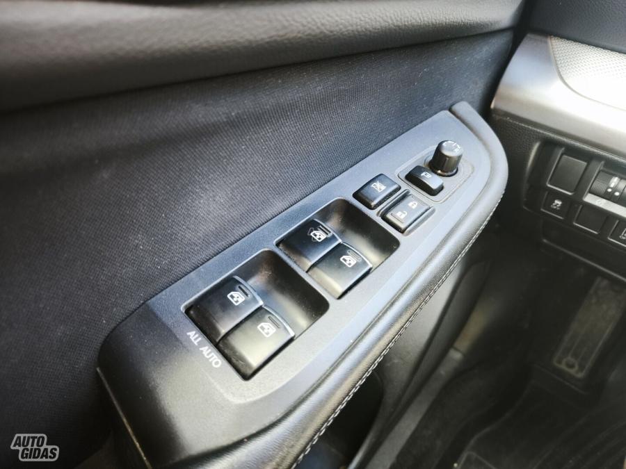 Black Subaru Outback 2016 in Kaunas, with an engine capacity of 2.00 L and mileage of 320 thousand km for 5500 €, photo 12 on AUTOMOTO.COM.LV