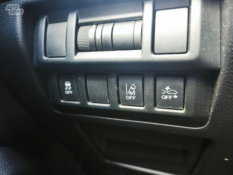 Black Subaru Outback 2016 in Kaunas, with an engine capacity of 2.00 L and mileage of 320 thousand km for 5500 €, photo 15 on AUTOMOTO.COM.LV