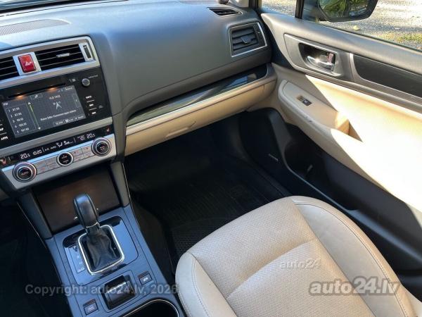 Black Subaru Outback 2016 in Tallinn, with an engine capacity of 2.50 L and mileage of 126 thousand km for 14900 €, photo 10 on AUTOMOTO.COM.LV