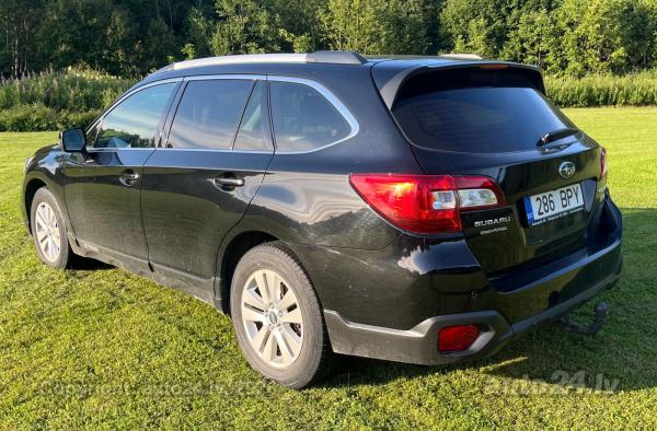 Black Subaru Outback 2016 in Tallinn, with an engine capacity of 2.00 L and mileage of 245 thousand km for 11500 €, photo 4 on AUTOMOTO.COM.LV