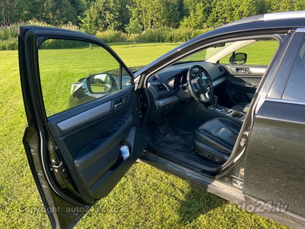 Black Subaru Outback 2016 in Tallinn, with an engine capacity of 2.00 L and mileage of 245 thousand km for 11500 €, photo 5 on AUTOMOTO.COM.LV
