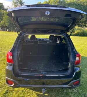 Melns Subaru Outback 2016 Tallina, ar dzinēja tilpumu 2.00 L un nobraukumu 245 tūkst. km par 11500 €, foto 8 vietnē AUTOMOTO.COM.LV