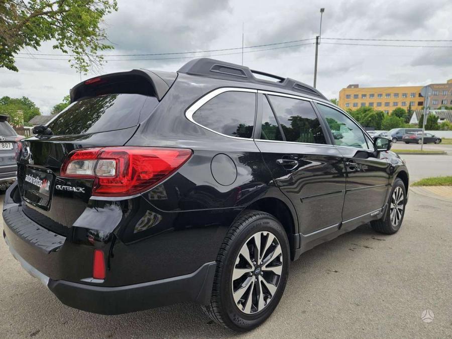 Black Subaru Outback 2016 in Siauliai, with an engine capacity of 2.50 L and mileage of 177 thousand km for 13950 €, photo 9 on AUTOMOTO.COM.LV